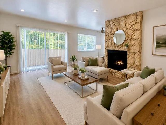 1 Br, 1 bath, Apartment 12207 Riverside Drive