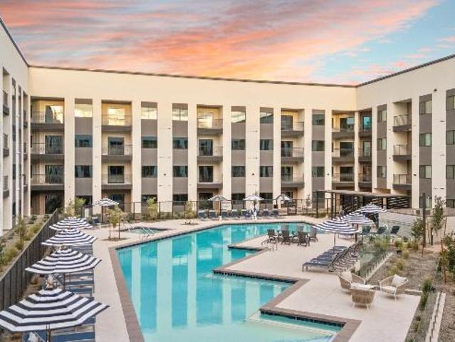 1 Br, 1 bath, Apartment 1225 N Arizona Avenue