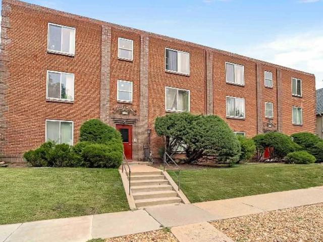 1 Br, 1 bath, Apartment 1236 1238 North Josephine Street