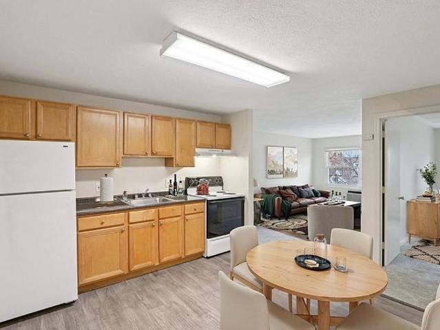 1 Br, 1 bath, Apartment 12 Heritage Drive