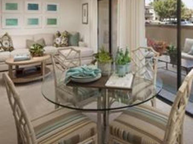 1 Br, 1 bath, Apartment 13800 Parkcenter Ln