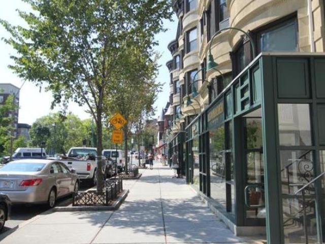 1 Br, 1 bath, Apartment 1382 Beacon Street