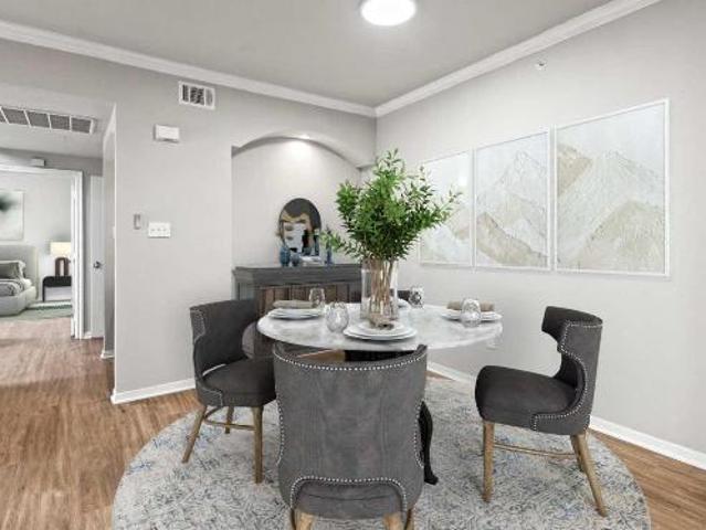 1 Br, 1 bath, Apartment 1300 Keller Pkwy