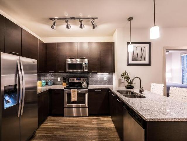 1 Br, 1 bath, Apartment 1305 Central Ave