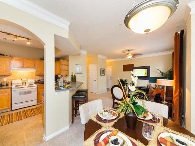 1 Br, 1 bath, Apartment 13085 Morris Road