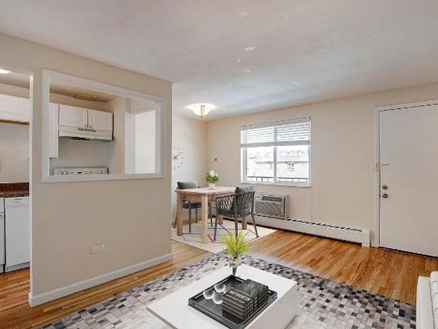 1 Br, 1 bath, Apartment 130 & 140 S Ogden Street