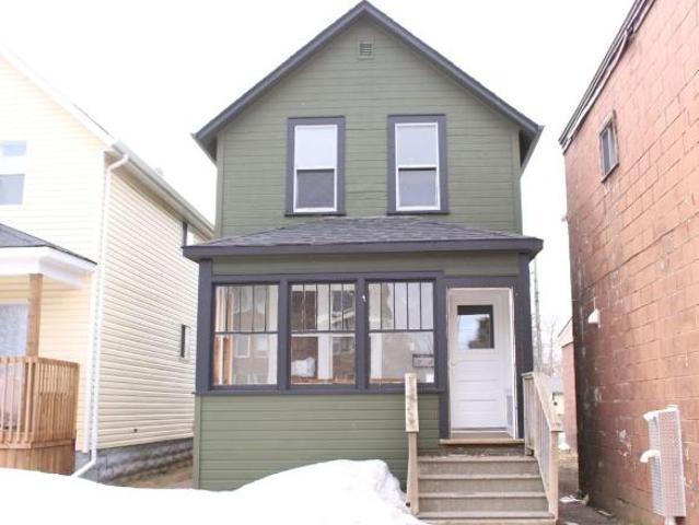 1 Br, 1 bath, Apartment 1310 Victoria Ave E