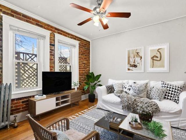 1 Br, 1 bath, Apartment 1320 N Vine St