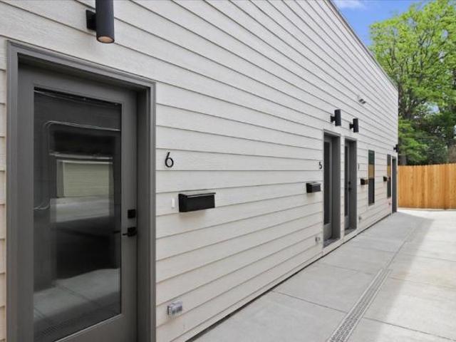 1 Br, 1 bath, Apartment 1327 Jersey St