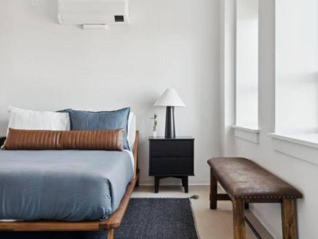 1 Br, 1 bath, Apartment 144 State St