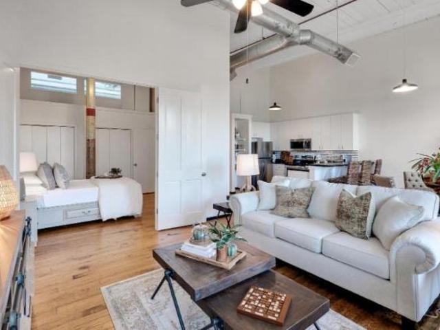 1 Br, 1 bath, Apartment 1450 Greene St