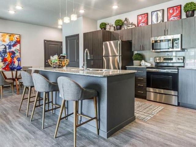 1 Br, 1 bath, Apartment 1450 South Cooper Road