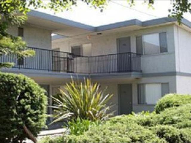 1 Br, 1 bath, Apartment 1465 165th Avenue