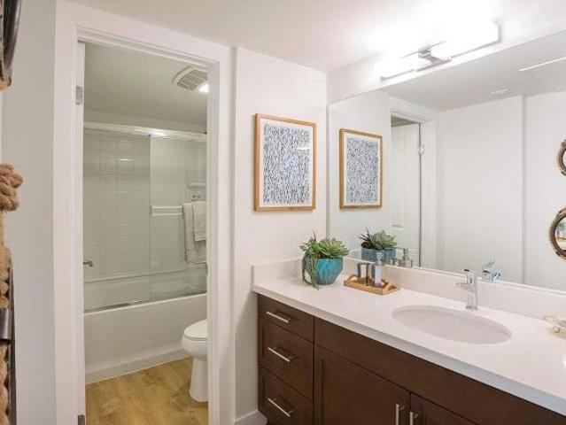 1 Br, 1 bath, Apartment 14000 Palawan Way