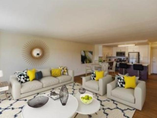 1 Br, 1 bath, Apartment 1400 Worcester Road