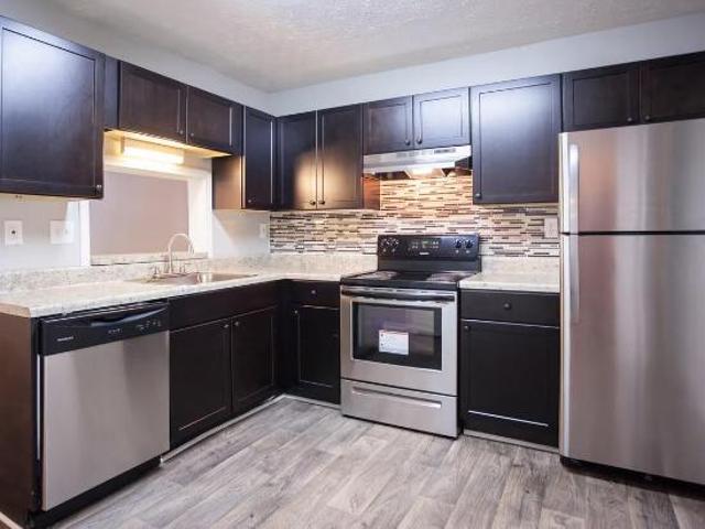 1 Br, 1 bath, Apartment 1420 South Hairston Road