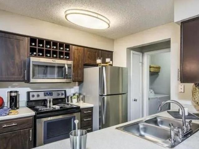 1 Br, 1 bath, Apartment 142 BPW Club Rd