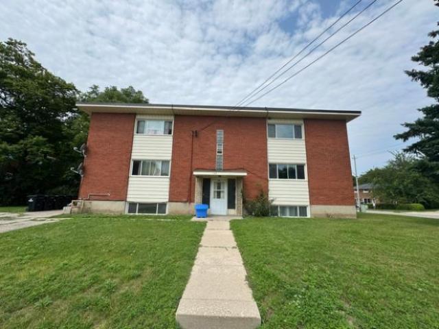 1 Br, 1 bath, Apartment 142 Fourth Avenue