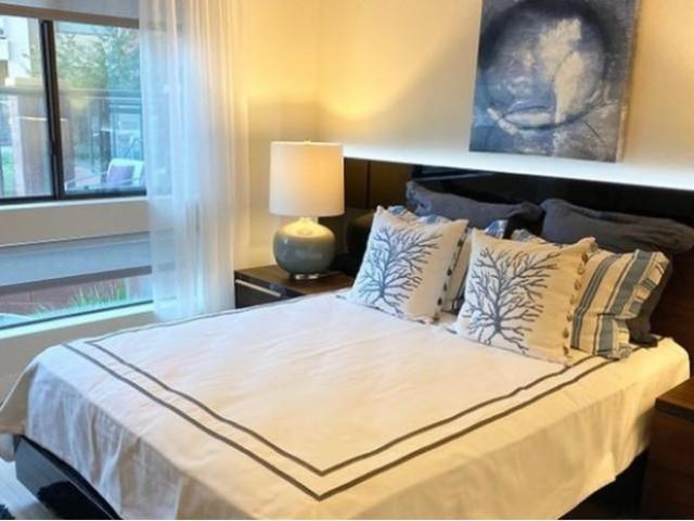 1 Br, 1 bath, Apartment 15509 N Scottsdale Rd