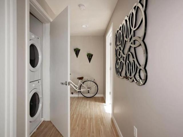 1 Br, 1 bath, Apartment 1551 SW Taylor St