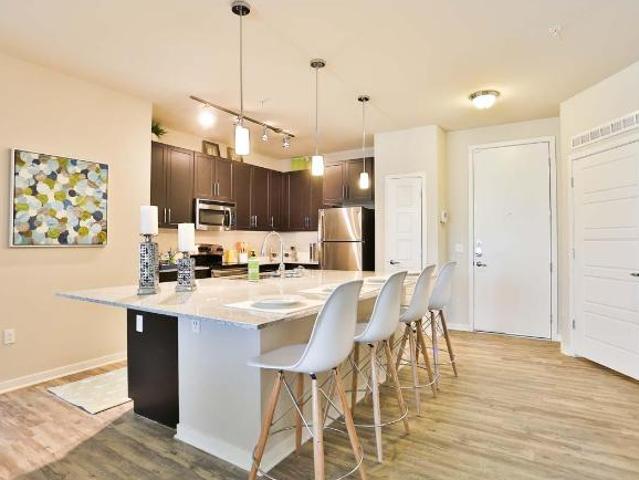 1 Br, 1 bath, Apartment 155 E Frye Rd