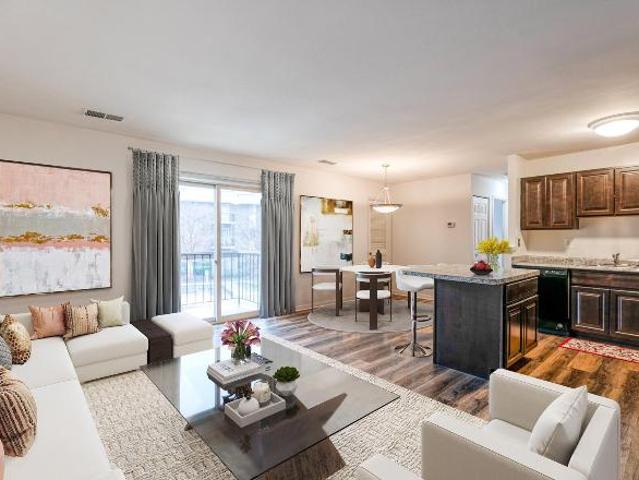 1 Br, 1 bath, Apartment 156 Hammarlee Road