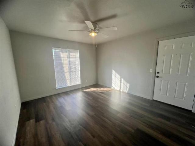 1 Br, 1 bath, Apartment 1509 Trigg Ln