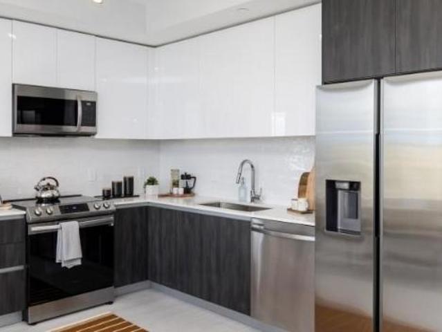 1 Br, 1 bath, Apartment 150 S Bryan Rd