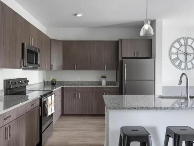 1 Br, 1 bath, Apartment 15120 Wylie Wy