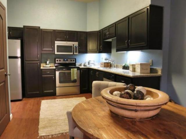 1 Br, 1 bath, Apartment 1520 16th Street