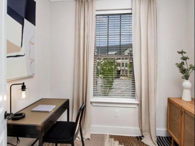 1 Br, 1 bath, Apartment 1520 Laurel Crossing Pkwy NE