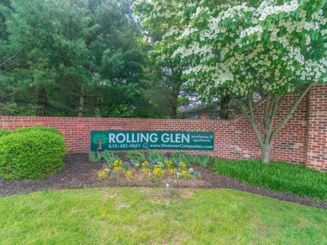 1 Br, 1 bath, Apartment 1531 Rolling Glen Drive