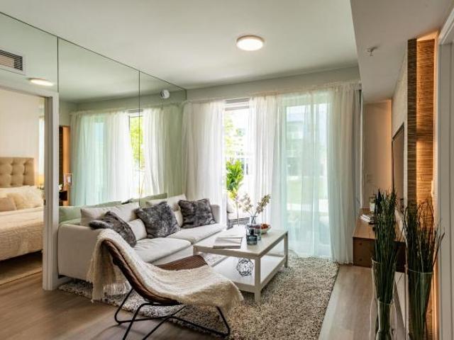 1 Br, 1 bath, Apartment 15350 SW 136th St