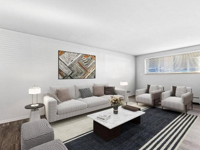 1 Br, 1 bath, Apartment 1650 S Albion St