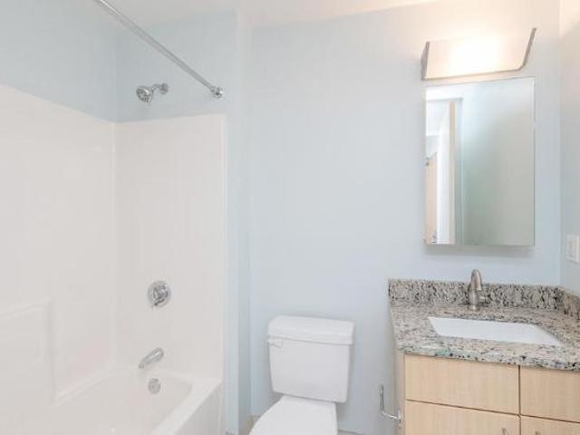 1 Br, 1 bath, Apartment 166 Valley Street