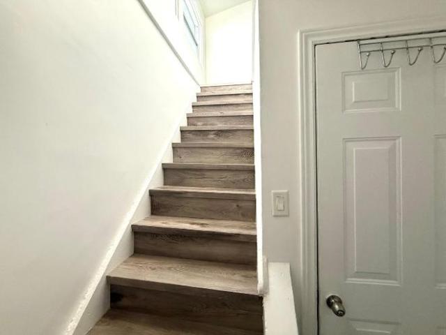 1 Br, 1 bath, Apartment 169 East Ave S
