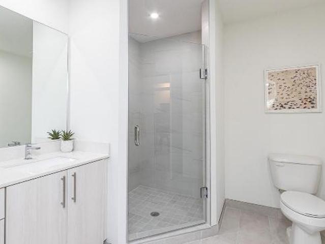 1 Br, 1 bath, Apartment 1601 N Dixie Hwy