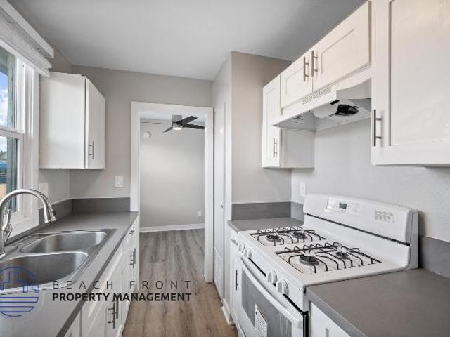 1 Br, 1 bath, Apartment 1604 Parton St
