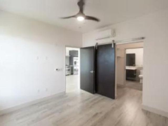 1 Br, 1 bath, Apartment 1606 P Street