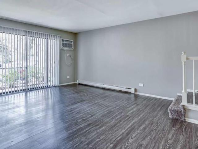 1 Br, 1 bath, Apartment 1750 E 22nd St
