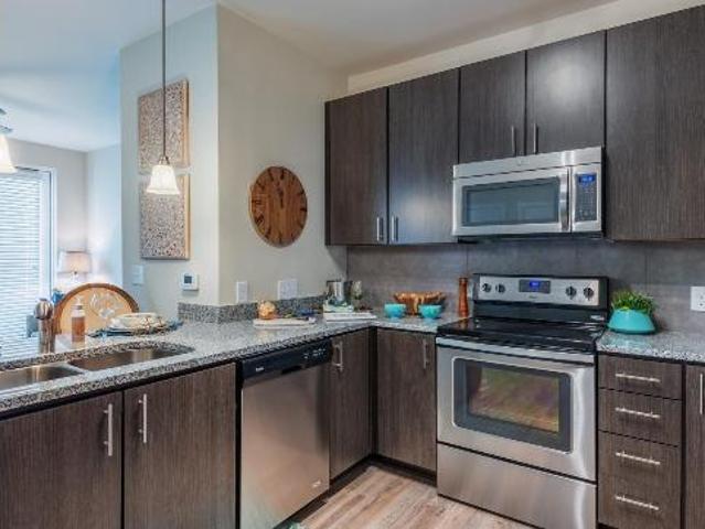 1 Br, 1 bath, Apartment 175 Harbor Bridge Ln