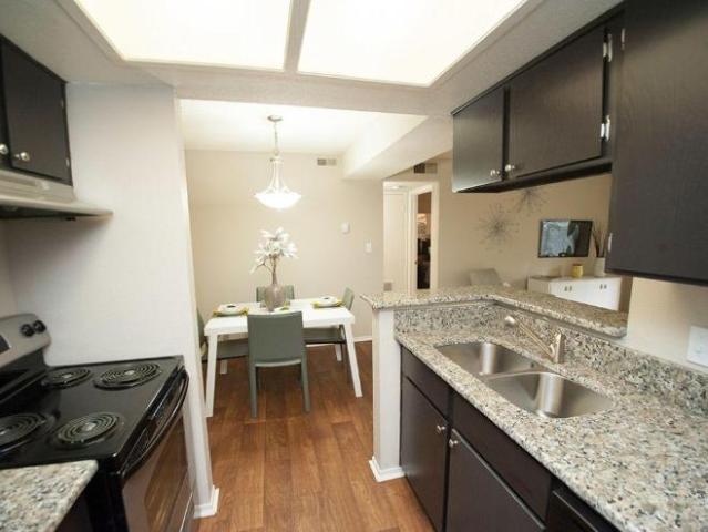 1 Br, 1 bath, Apartment 1760 Northside Dr NW