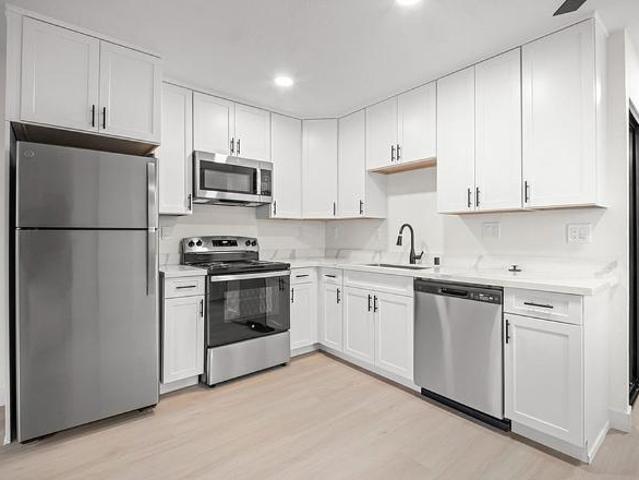 1 Br, 1 bath, Apartment 1770 Carmel Drive