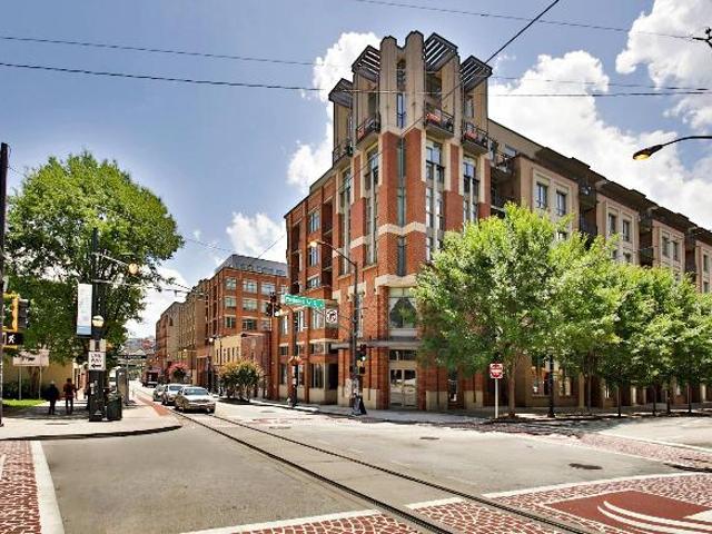 1 Br, 1 bath, Apartment 171 Auburn Ave Ne