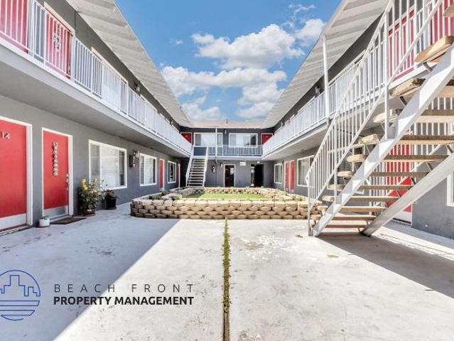 1 Br, 1 bath, Apartment 1725 Lemon Ave