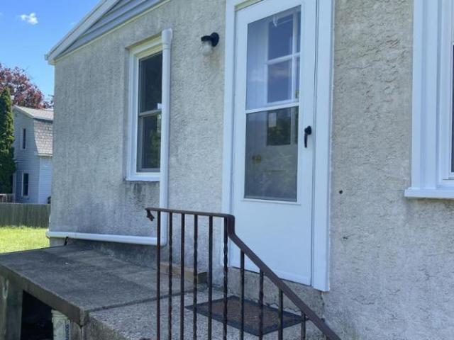 1 Br, 1 bath, Apartment 1851 Horace Avenue