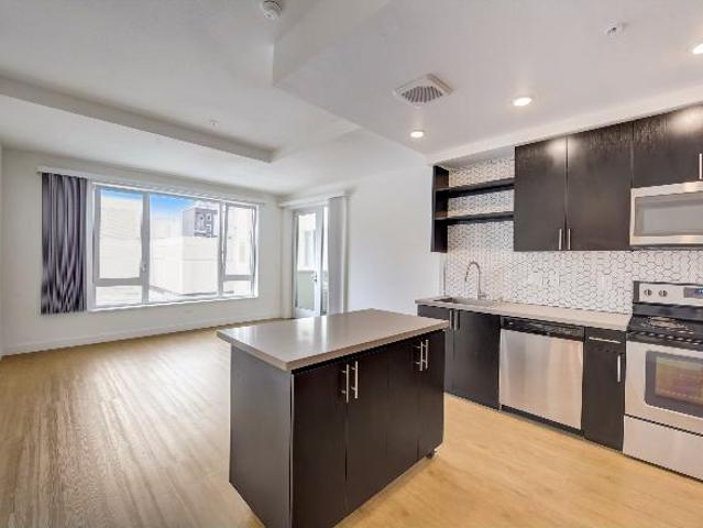 1 Br, 1 bath, Apartment 1815 Alice Street