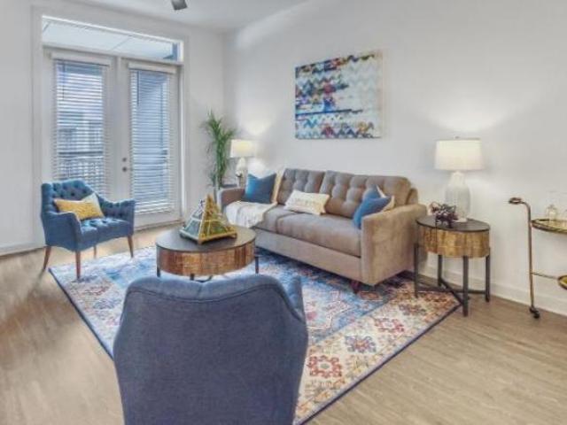 1 Br, 1 bath, Apartment 1835 Morehead Ridge Dr