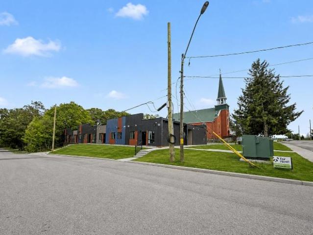1 Br, 1 bath, Apartment 199 Pine Street