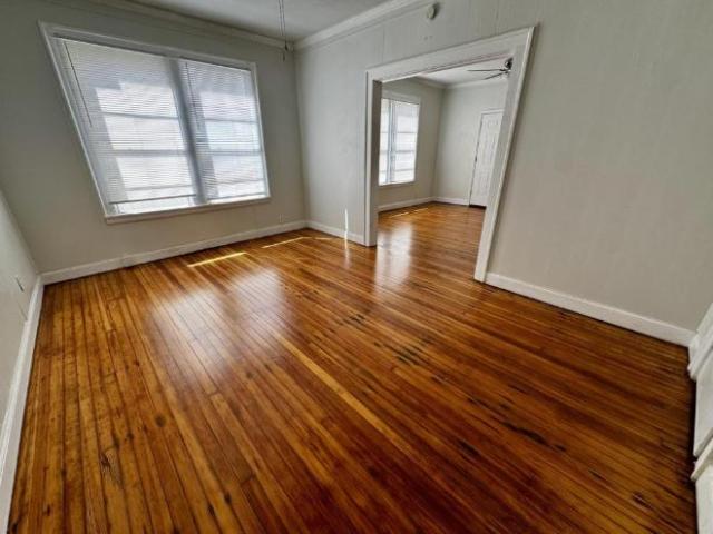 1 Br, 1 bath, Apartment 1901 Fillmore St